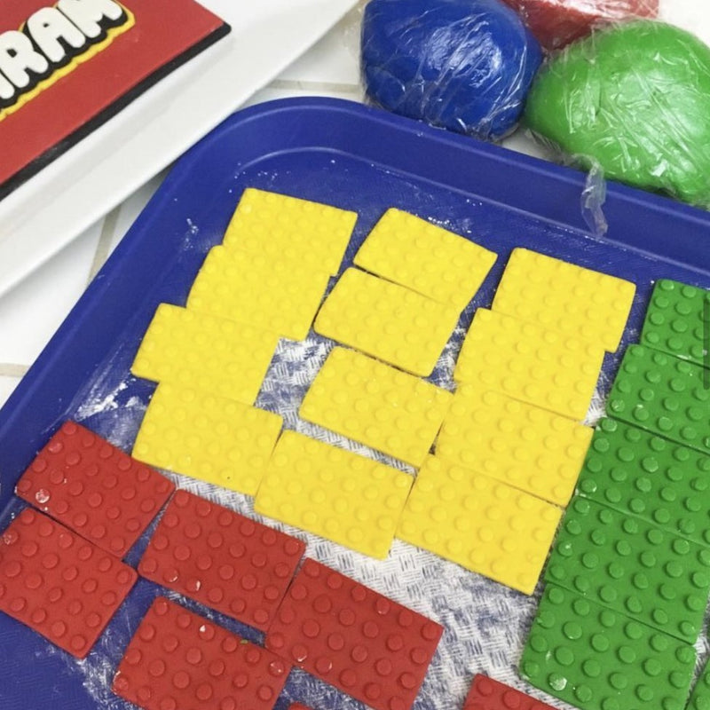 Multi-Cavity Flat Building Block Mold